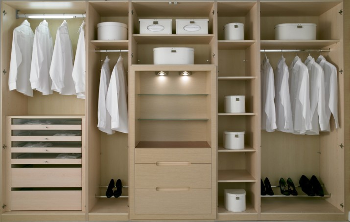 Spruce up to Spring Tips: De-cluttering your wardrobe - MummyConstant