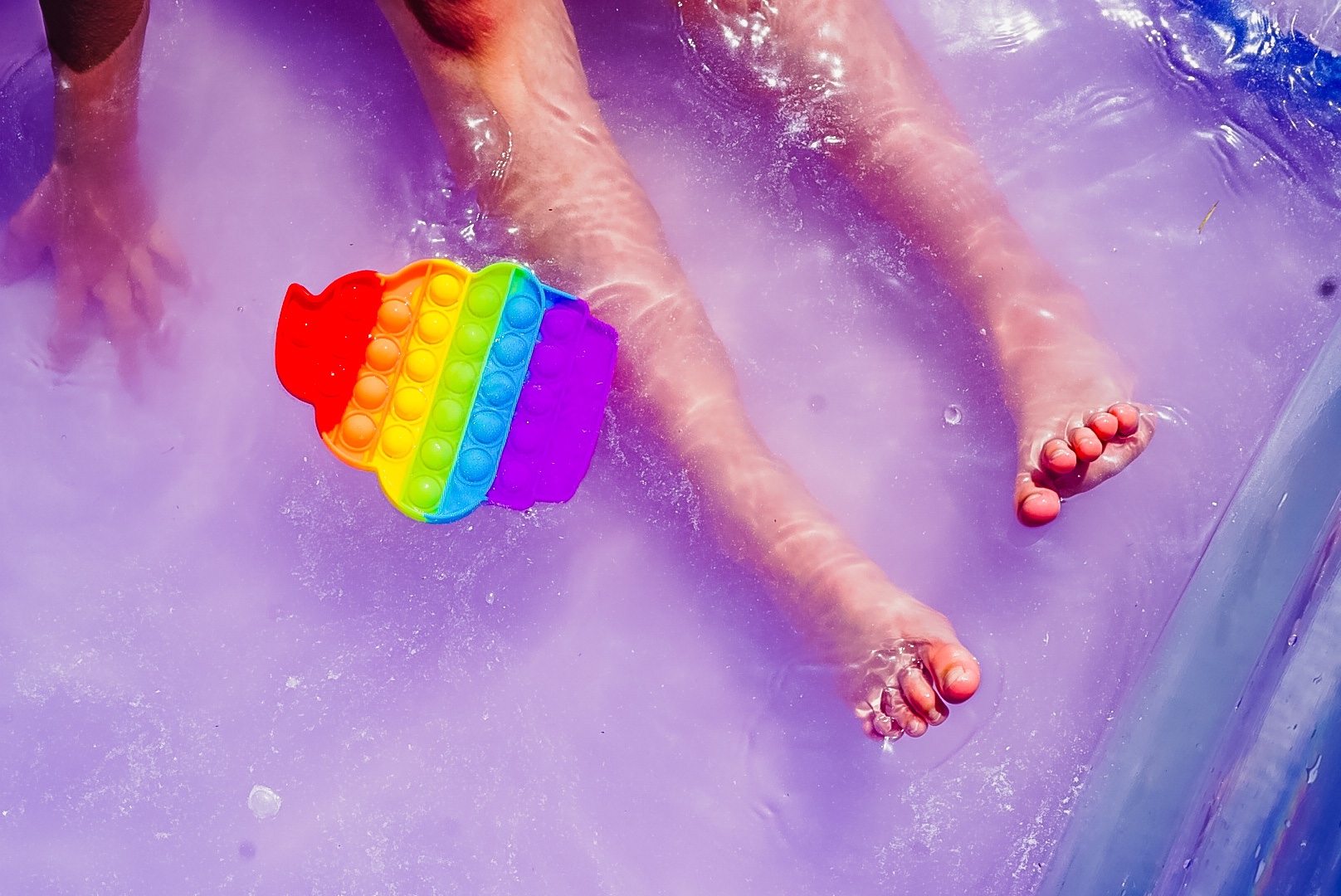 Great tips for making the paddling pool fun this Summer - MummyConstant